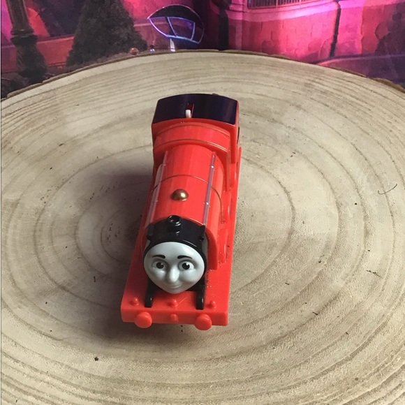 Thomas & Friends | Toys | Thomas Friends James Motorized Trackmaster ...